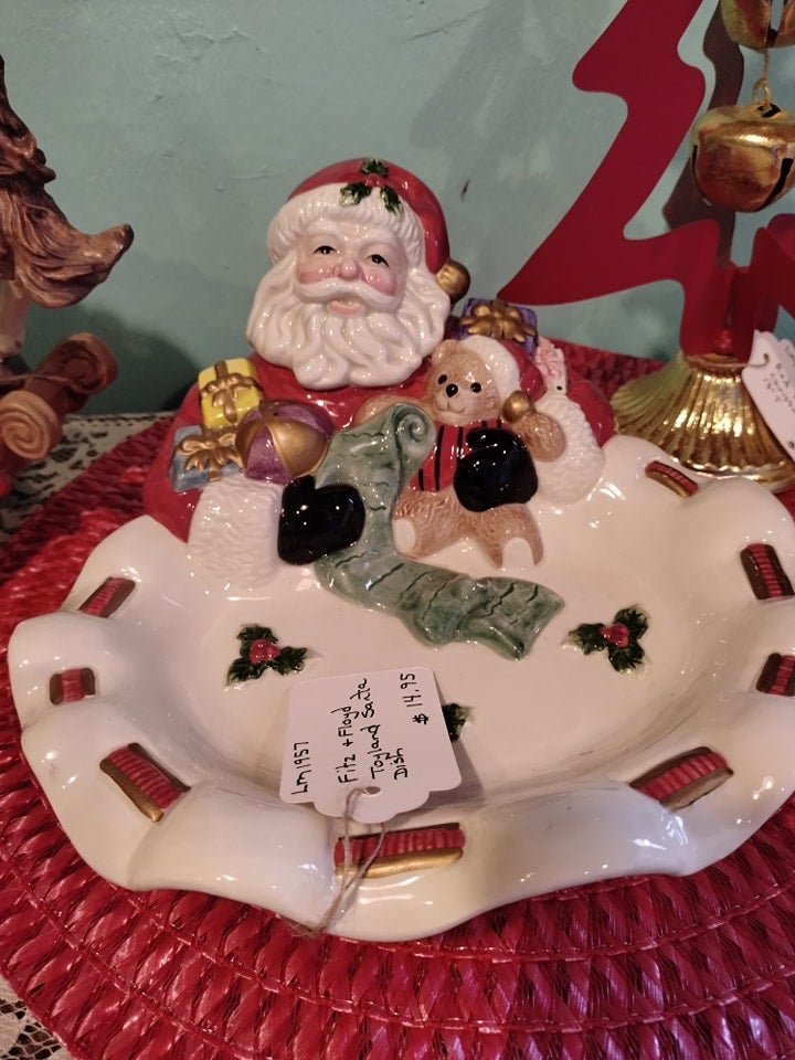 LM1957 - FITZ AND FLOYD TOYLAND SANTA DISH | Vintage Vibe Home & Garden ...